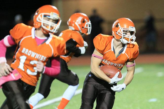 Agawam football outlasts Chicopee in scoring slugfest - MassLive.com