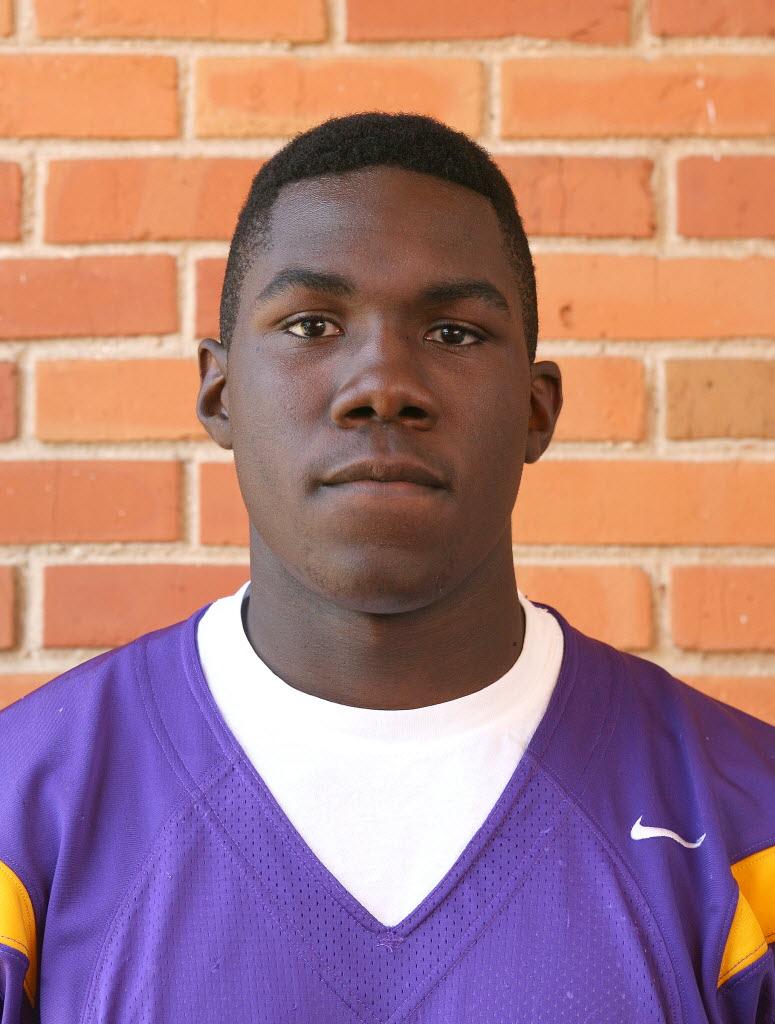 Daphne defensive end Eric Lee commits to play college football at South ...