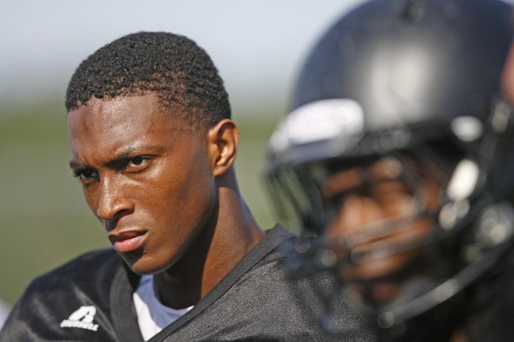 Spanish Fort defensive back Johnny Cook battles Alabama commit D.J ...